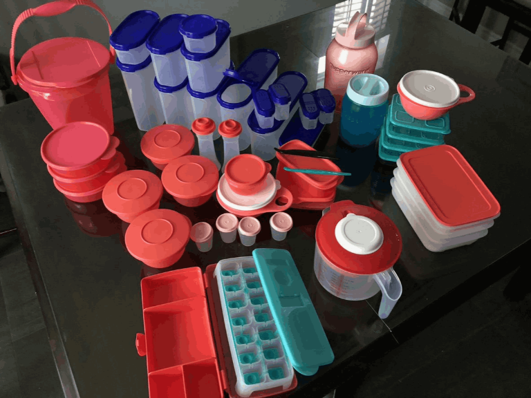 Tupperware Set Hawaii - In Blue and Coral | Rendez-vous annuel de la ...