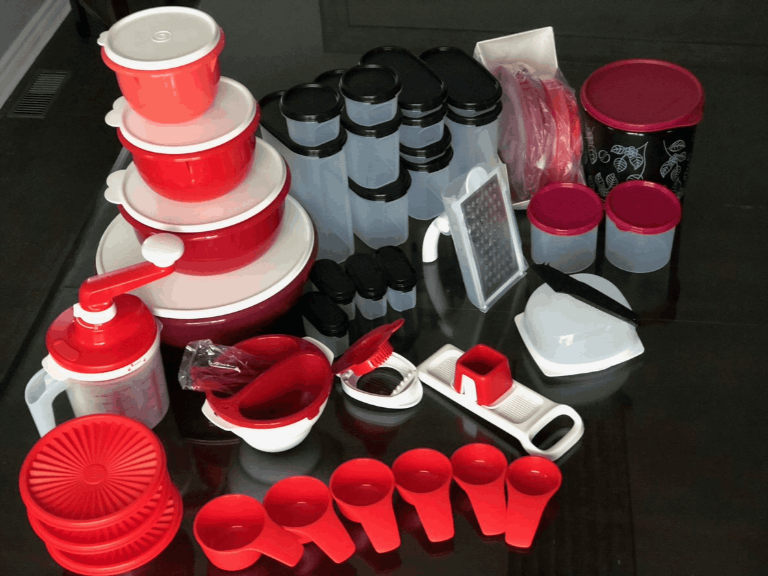 Tupperware Set Stylish - Red, Black and White | Rendez-vous annuel de ...